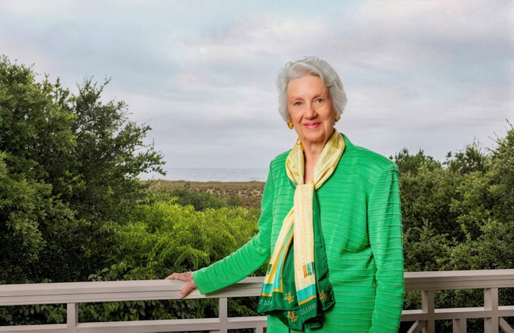 $100 million gift from philanthropist Jane Batten to establish school ...